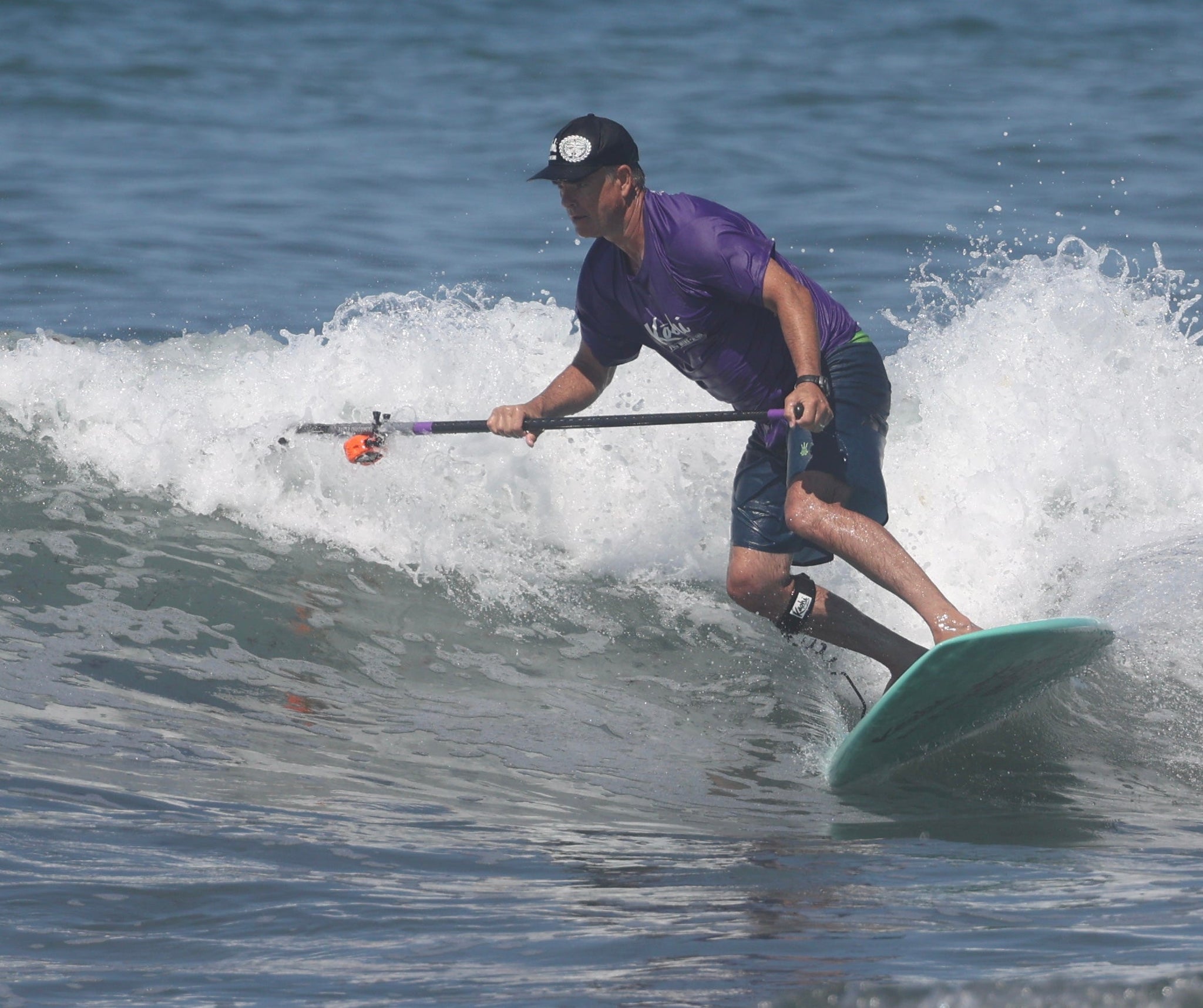 SUP Surfing